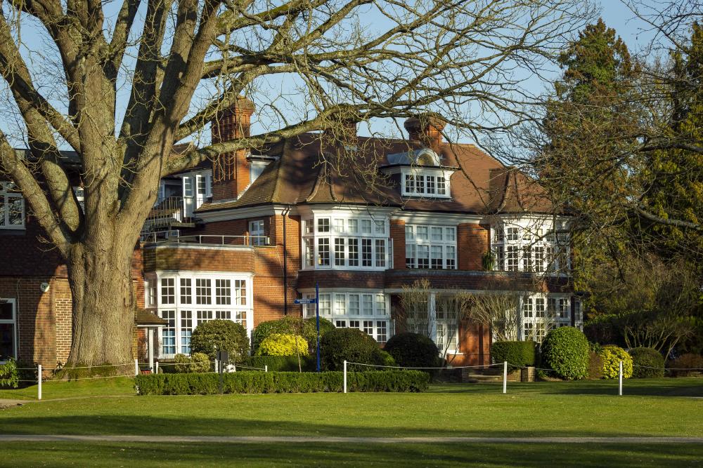 ISYB :: Lingfield College